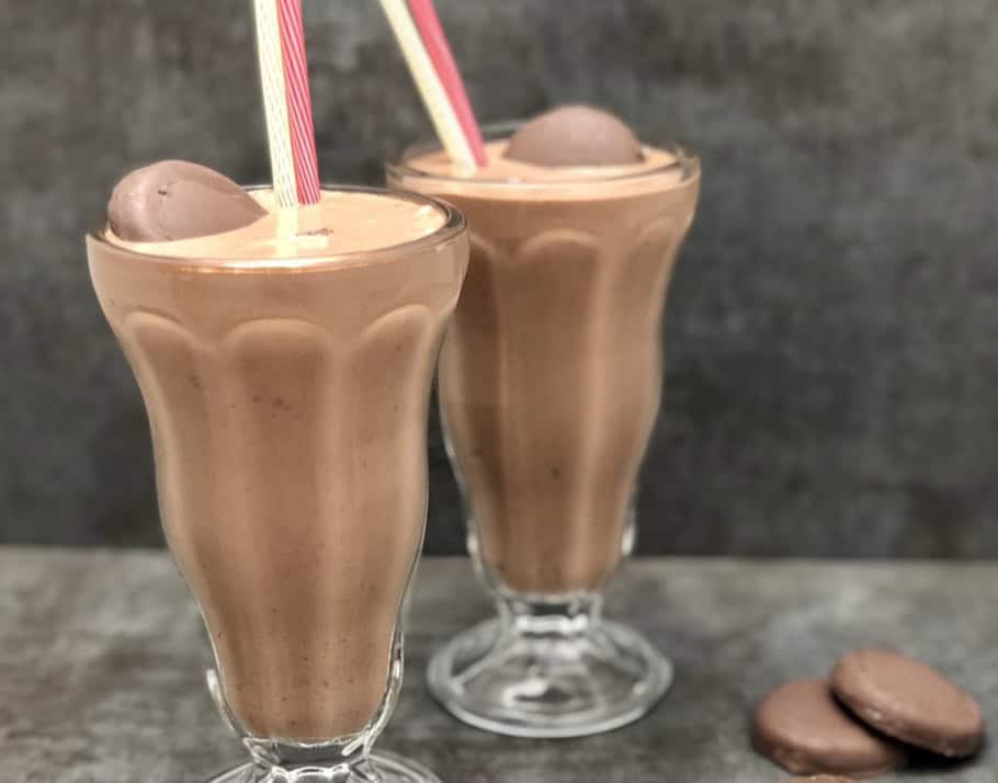 Chocolate Peanut Butter Cookie Shake